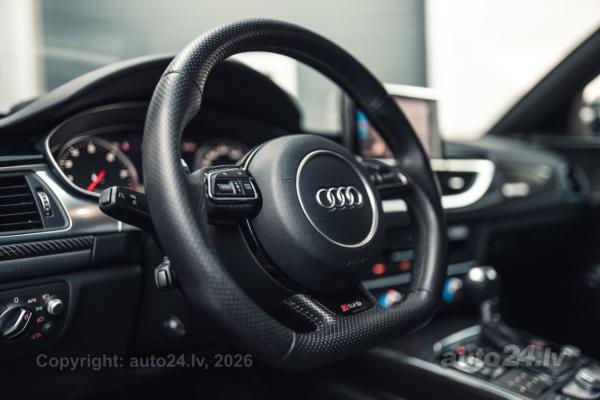 Audi RS6 2016 in Tallinn on AUTOMOTO.COM.LV Grey Audi RS6 2016 in Tallinn, with an engine capacity of 4.00 L and mileage of 256 thousand km for 39999 €, photo 10 on AUTOMOTO.COM.LV