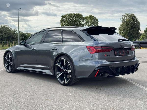 Audi RS6 2019 Viļņa vietnē Pelēks Audi RS6 2019 Viļņa, ar dzinēja tilpumu 4.00 L un nobraukumu 90 tūkst. km par 68000 €, foto 5 vietnē AUTOMOTO.COM.LV