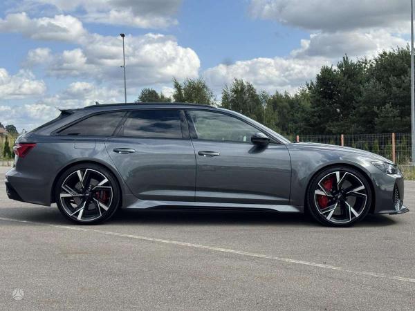 Audi RS6 2019 Viļņa vietnē Pelēks Audi RS6 2019 Viļņa, ar dzinēja tilpumu 4.00 L un nobraukumu 90 tūkst. km par 68000 €, foto 8 vietnē AUTOMOTO.COM.LV