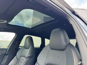 Pelēks Audi RS6 2019 Viļņa, ar dzinēja tilpumu 4.00 L un nobraukumu 90 tūkst. km par 68000 €, foto 12 vietnē AUTOMOTO.COM.LV