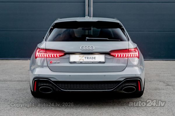 Pelēks Audi RS6 2020 Pērnava, ar dzinēja tilpumu 4.00 L un nobraukumu 116 tūkst. km par 70990 €, foto 4 vietnē AUTOMOTO.COM.LV