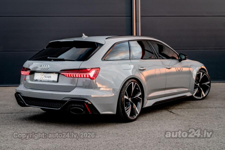 Pelēks Audi RS6 2020 Pērnava, ar dzinēja tilpumu 4.00 L un nobraukumu 116 tūkst. km par 70990 €, foto 7 vietnē AUTOMOTO.COM.LV