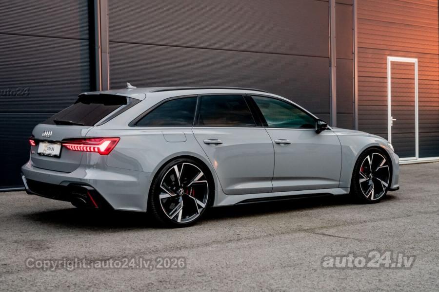 Pelēks Audi RS6 2020 Pērnava, ar dzinēja tilpumu 4.00 L un nobraukumu 116 tūkst. km par 70990 €, foto 9 vietnē AUTOMOTO.COM.LV
