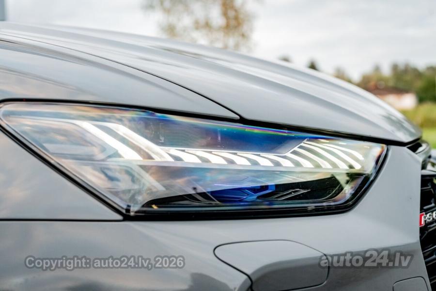Pelēks Audi RS6 2020 Pērnava, ar dzinēja tilpumu 4.00 L un nobraukumu 116 tūkst. km par 70990 €, foto 12 vietnē AUTOMOTO.COM.LV