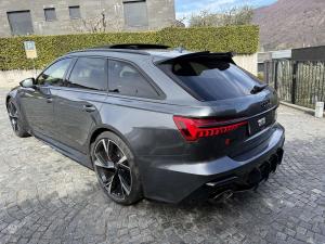 Pelēks Audi RS6 2020 Viļņa, ar dzinēja tilpumu 4.00 L un nobraukumu 90 tūkst. km par 68000 €, foto 9 vietnē AUTOMOTO.COM.LV