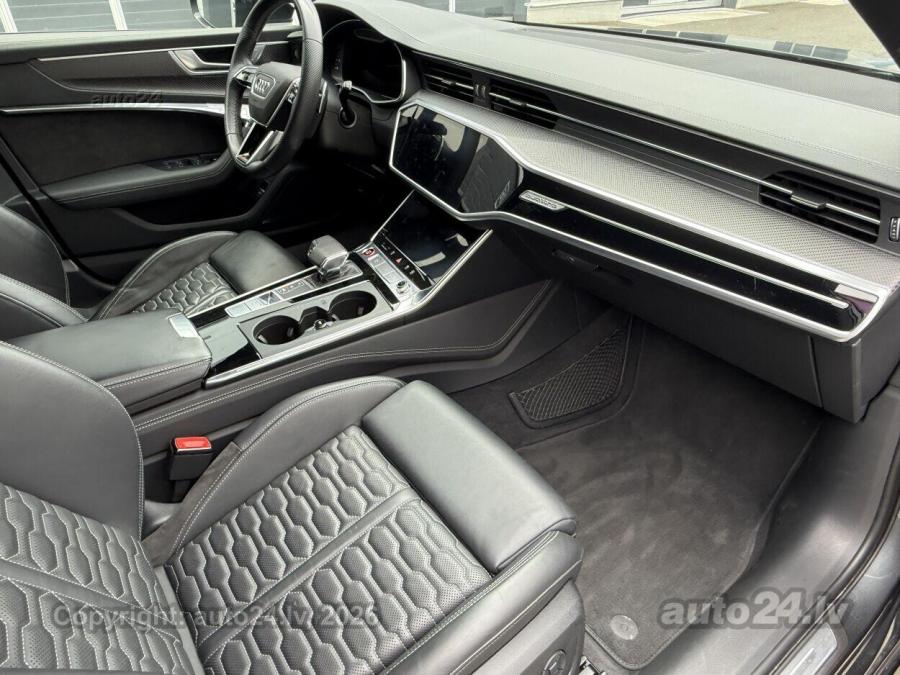 Grey Audi RS6 2021 in Tallinn, with an engine capacity of 4.00 L and mileage of 27 thousand km for 79999 €, photo 19 on AUTOMOTO.COM.LV