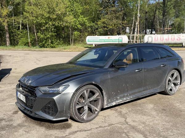 Grey Audi RS6 2021 in Kaunas, with an engine capacity of 4.00 L and mileage of 117 thousand km for 55000 €, photo 4 on AUTOMOTO.COM.LV