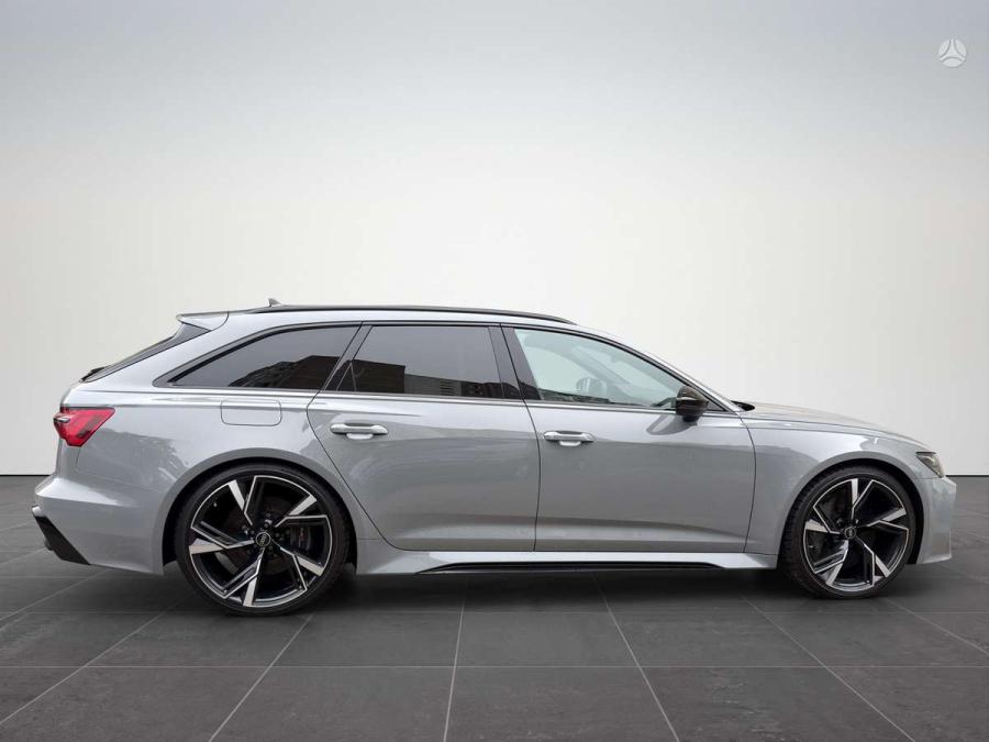 Pelēks Audi RS6 2021 Viļņa, ar dzinēja tilpumu 4.00 L un nobraukumu 76 tūkst. km par 87900 €, foto 8 vietnē AUTOMOTO.COM.LV
