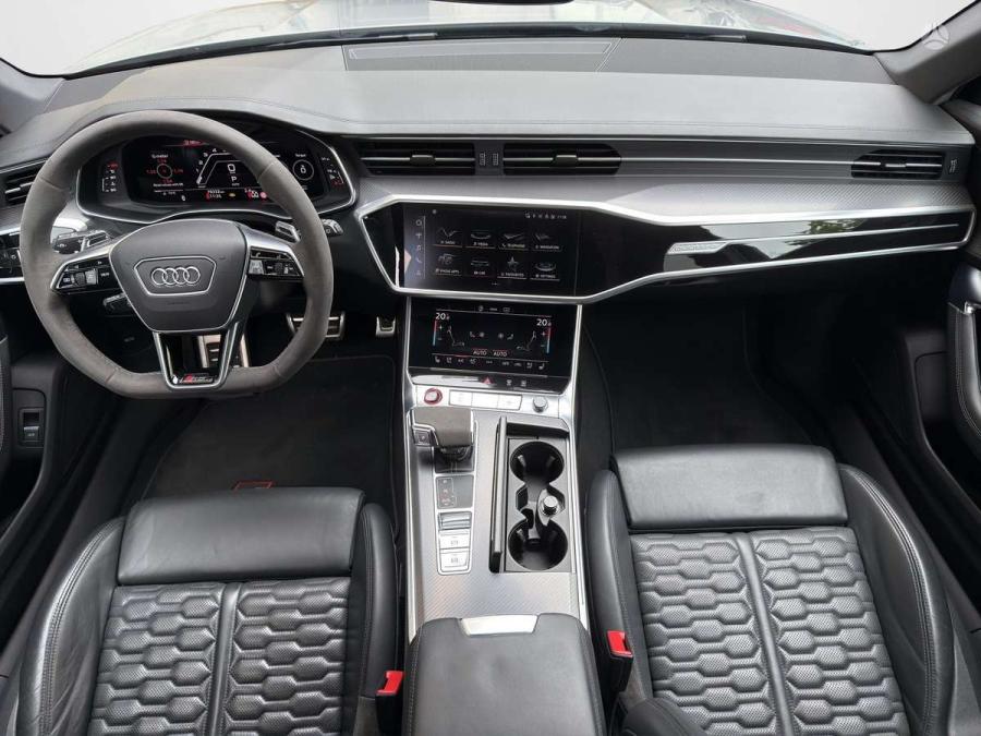 Pelēks Audi RS6 2021 Viļņa, ar dzinēja tilpumu 4.00 L un nobraukumu 76 tūkst. km par 87900 €, foto 15 vietnē AUTOMOTO.COM.LV