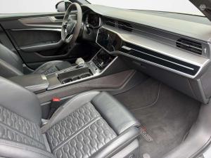 Pelēks Audi RS6 2021 Viļņa, ar dzinēja tilpumu 4.00 L un nobraukumu 76 tūkst. km par 87900 €, foto 19 vietnē AUTOMOTO.COM.LV