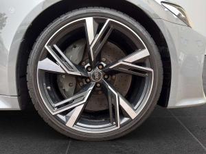 Pelēks Audi RS6 2021 Viļņa, ar dzinēja tilpumu 4.00 L un nobraukumu 76 tūkst. km par 87900 €, foto 23 vietnē AUTOMOTO.COM.LV