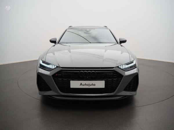 Pelēks Audi RS6 2023 Viļņa, ar dzinēja tilpumu 4.00 L un nobraukumu 47 tūkst. km par 98900 €, foto 2 vietnē AUTOMOTO.COM.LV