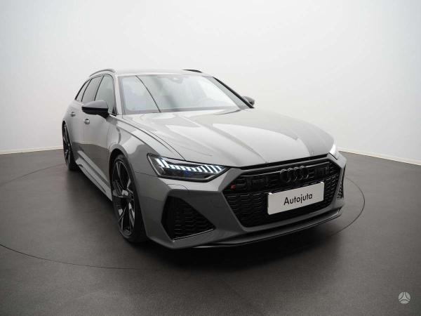 Grey Audi RS6 2023 in Vilnius, with an engine capacity of 4.00 L and mileage of 33 thousand km for 97000 €, photo 3 on AUTOMOTO.COM.LV