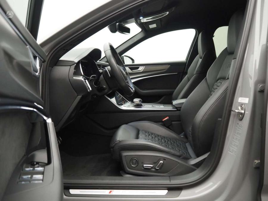 Pelēks Audi RS6 2023 Viļņa, ar dzinēja tilpumu 4.00 L un nobraukumu 33 tūkst. km par 97000 €, foto 9 vietnē AUTOMOTO.COM.LV