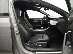Pelēks Audi RS6 2023 Viļņa, ar dzinēja tilpumu 4.00 L un nobraukumu 33 tūkst. km par 97000 €, foto 12 vietnē AUTOMOTO.COM.LV