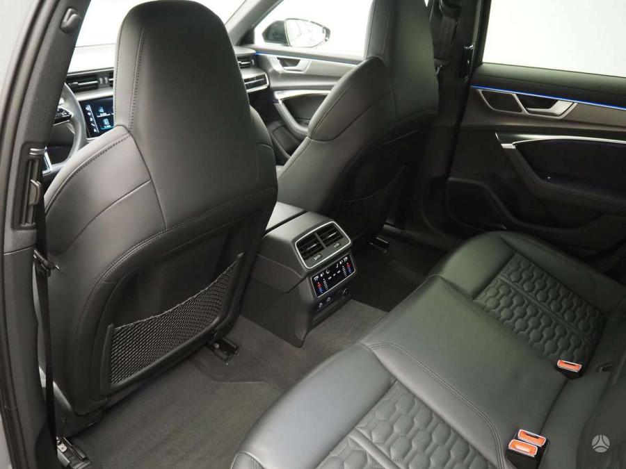 Pelēks Audi RS6 2023 Viļņa, ar dzinēja tilpumu 4.00 L un nobraukumu 33 tūkst. km par 97000 €, foto 16 vietnē AUTOMOTO.COM.LV