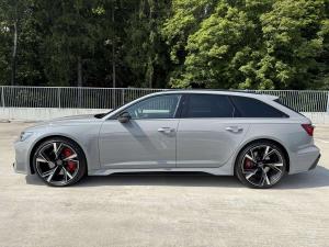 Grey Audi RS6 2023 in Vilnius, with an engine capacity of 4.00 L and mileage of 36 thousand km for 92900 €, photo 10 on AUTOMOTO.COM.LV