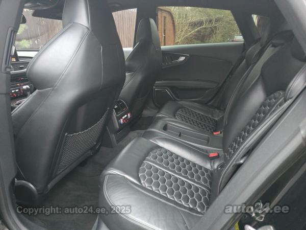 Melns Audi RS7 2013 Tallina, ar dzinēja tilpumu 4.00 L un nobraukumu 235 tūkst. km par 30990 €, foto 11 vietnē AUTOMOTO.COM.LV
