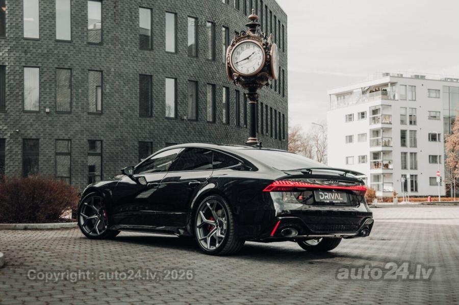 Black Audi RS7 2023 in Tallinn, with an engine capacity of 4.00 L and mileage of 65 thousand km for 98900 €, photo 25 on AUTOMOTO.COM.LV