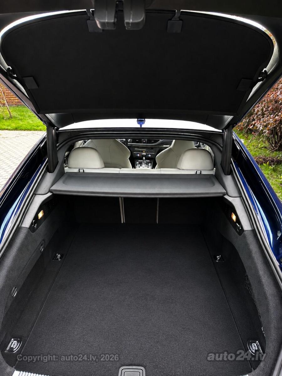 Zils Audi RS7 2014 Rīga, ar dzinēja tilpumu 4.00 L un nobraukumu 150 tūkst. km par 37900 €, foto 12 vietnē AUTOMOTO.COM.LV