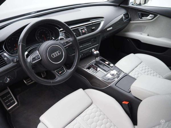 Pelēks Audi RS7 2015 Viļņa, ar dzinēja tilpumu 3.99 L un nobraukumu 128 tūkst. km par 34900 €, foto 10 vietnē AUTOMOTO.COM.LV
