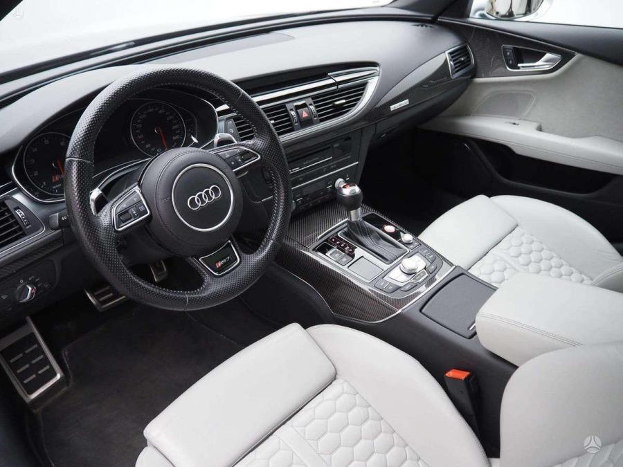 Pelēks Audi RS7 2015 Viļņa, ar dzinēja tilpumu 3.99 L un nobraukumu 128 tūkst. km par 34900 €, foto 11 vietnē AUTOMOTO.COM.LV