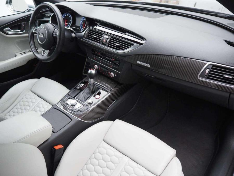 Pelēks Audi RS7 2015 Viļņa, ar dzinēja tilpumu 3.99 L un nobraukumu 128 tūkst. km par 34900 €, foto 15 vietnē AUTOMOTO.COM.LV