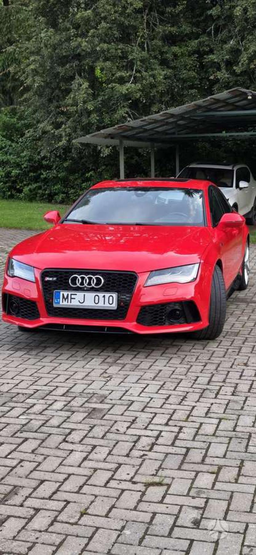 Sarkans Audi RS7 2015 Viļņa, ar dzinēja tilpumu 4.00 L un nobraukumu 120 tūkst. km par 30500 €, foto 1 vietnē AUTOMOTO.COM.LV
