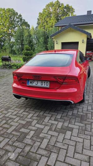 Sarkans Audi RS7 2015 Viļņa, ar dzinēja tilpumu 4.00 L un nobraukumu 120 tūkst. km par 30500 €, foto 6 vietnē AUTOMOTO.COM.LV