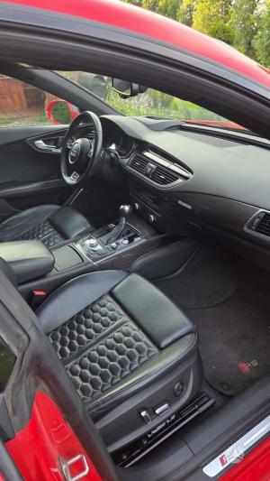 Sarkans Audi RS7 2015 Viļņa, ar dzinēja tilpumu 4.00 L un nobraukumu 120 tūkst. km par 30500 €, foto 27 vietnē AUTOMOTO.COM.LV