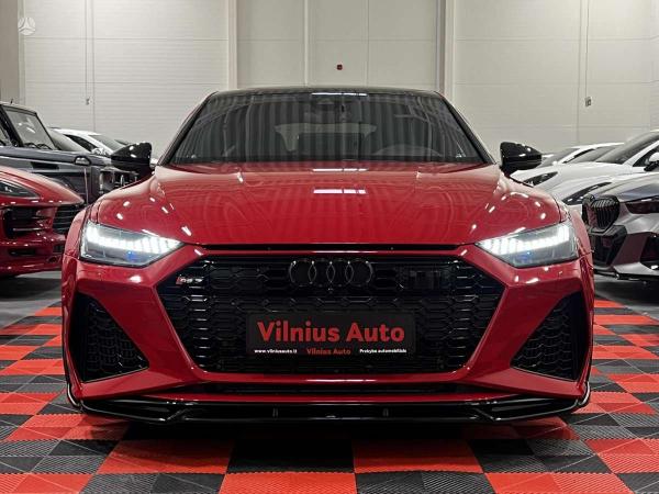 Red Audi RS7 2020 in Vilnius, with an engine capacity of 4.00 L and mileage of 92 thousand km for 68900 €, photo 2 on AUTOMOTO.COM.LV