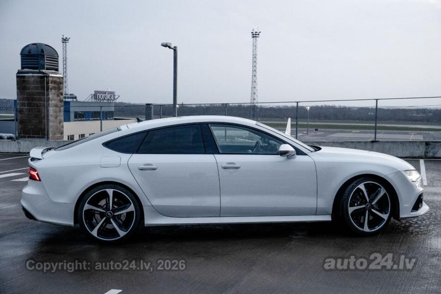 Balts Audi RS7 2014 Tallina, ar dzinēja tilpumu 4.00 L un nobraukumu 173 tūkst. km par 40500 €, foto 10 vietnē AUTOMOTO.COM.LV