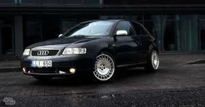 Melns Audi S3 2000 Šauļi, ar dzinēja tilpumu 1.80 L un nobraukumu 36 tūkst. km par 7000 €, foto 3 vietnē AUTOMOTO.COM.LV