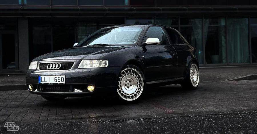 Melns Audi S3 2000 Šauļi, ar dzinēja tilpumu 1.80 L un nobraukumu 36 tūkst. km par 7000 €, foto 3 vietnē AUTOMOTO.COM.LV