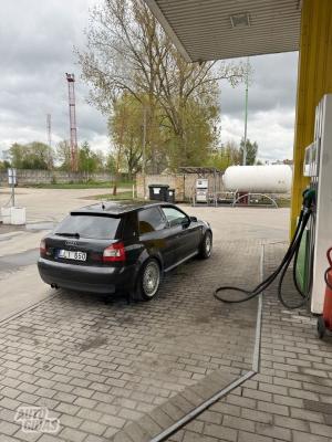 Melns Audi S3 2000 Šauļi, ar dzinēja tilpumu 1.80 L un nobraukumu 36 tūkst. km par 7000 €, foto 7 vietnē AUTOMOTO.COM.LV