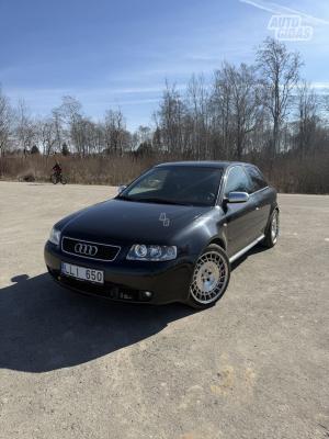 Melns Audi S3 2000 Šauļi, ar dzinēja tilpumu 1.80 L un nobraukumu 36 tūkst. km par 7000 €, foto 13 vietnē AUTOMOTO.COM.LV
