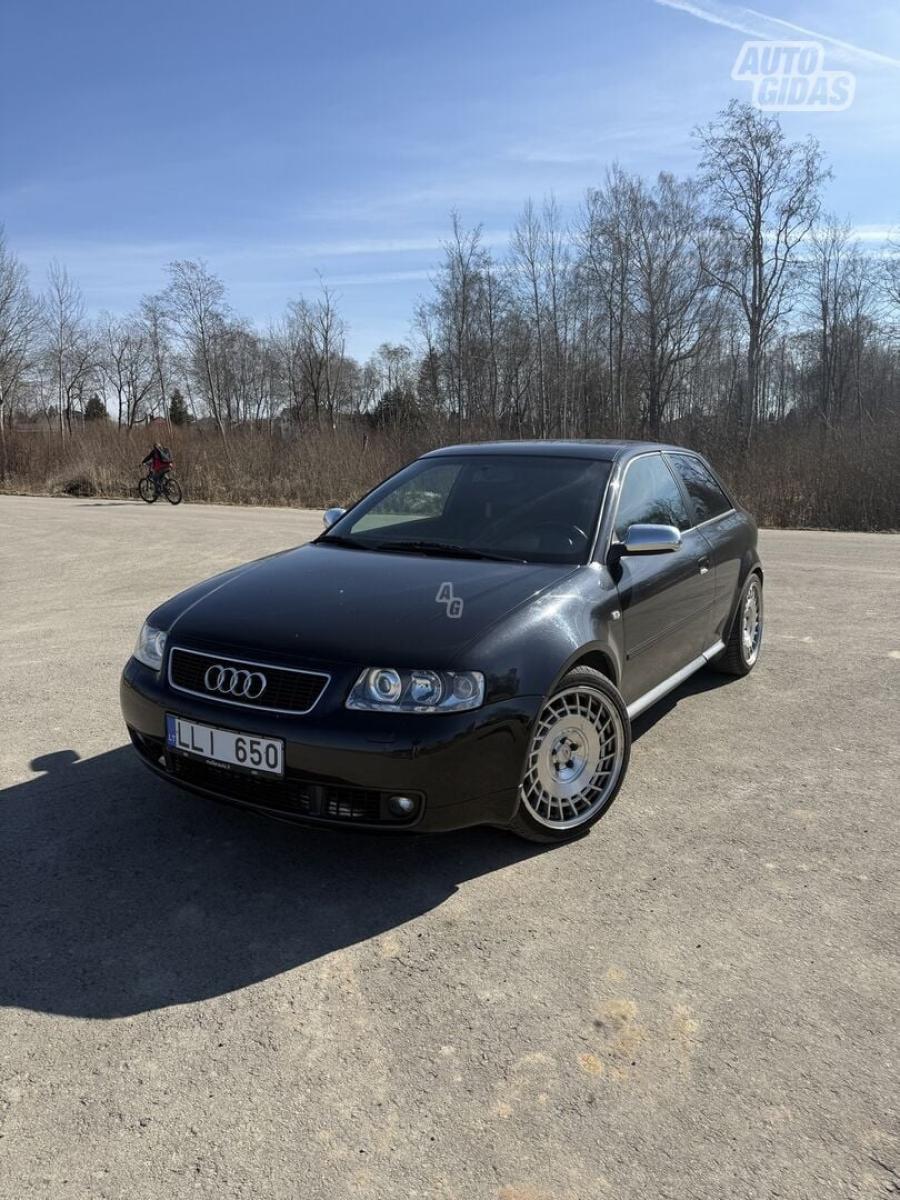 Melns Audi S3 2000 Šauļi, ar dzinēja tilpumu 1.80 L un nobraukumu 36 tūkst. km par 7000 €, foto 13 vietnē AUTOMOTO.COM.LV