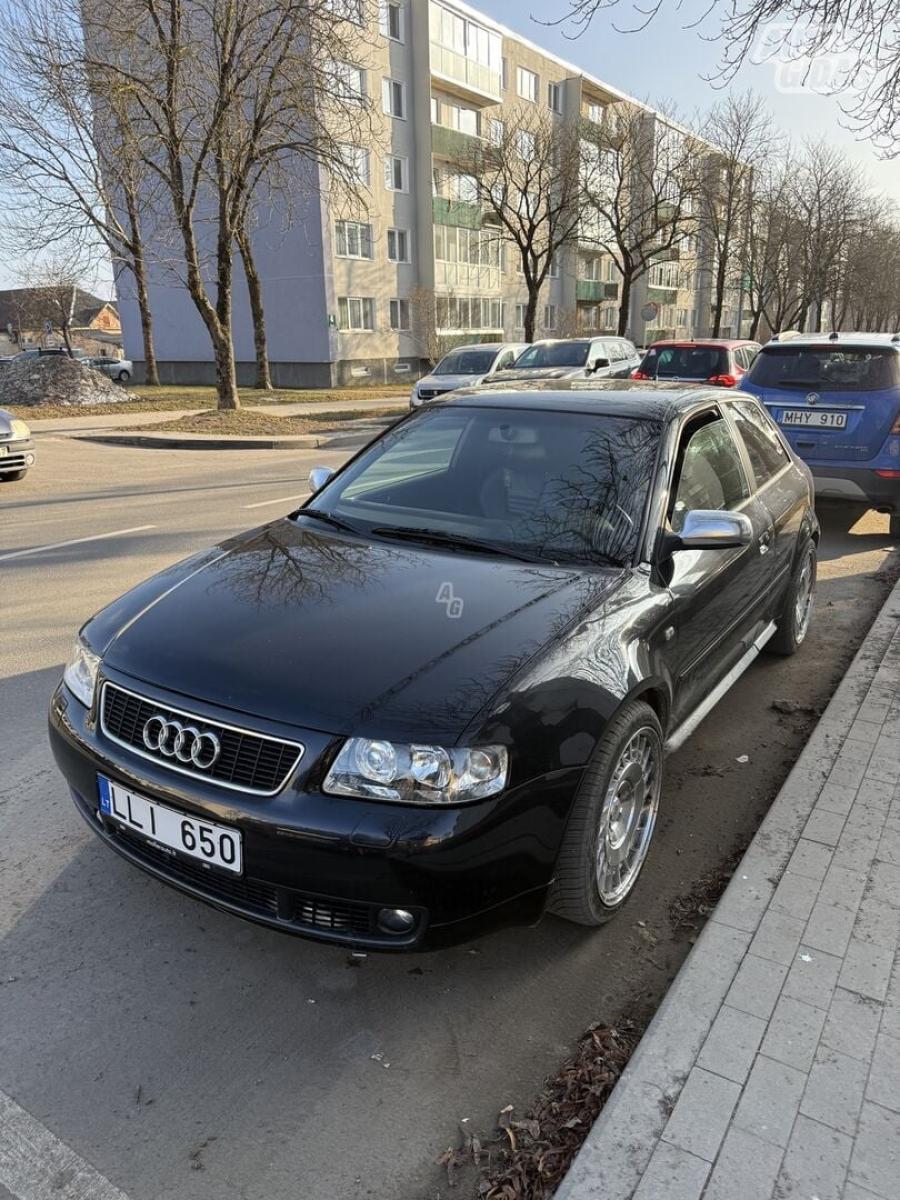 Melns Audi S3 2000 Šauļi, ar dzinēja tilpumu 1.80 L un nobraukumu 36 tūkst. km par 7000 €, foto 17 vietnē AUTOMOTO.COM.LV