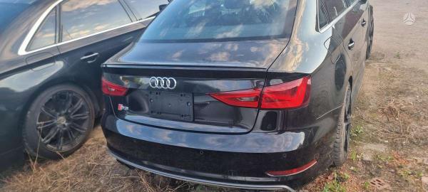 Melns Audi S3 2015 Viļņa, ar dzinēja tilpumu 2.00 L un nobraukumu 147 tūkst. km par 8800 €, foto 3 vietnē AUTOMOTO.COM.LV