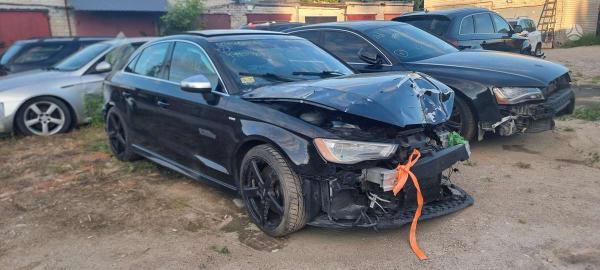 Melns Audi S3 2015 Viļņa, ar dzinēja tilpumu 2.00 L un nobraukumu 147 tūkst. km par 8800 €, foto 5 vietnē AUTOMOTO.COM.LV