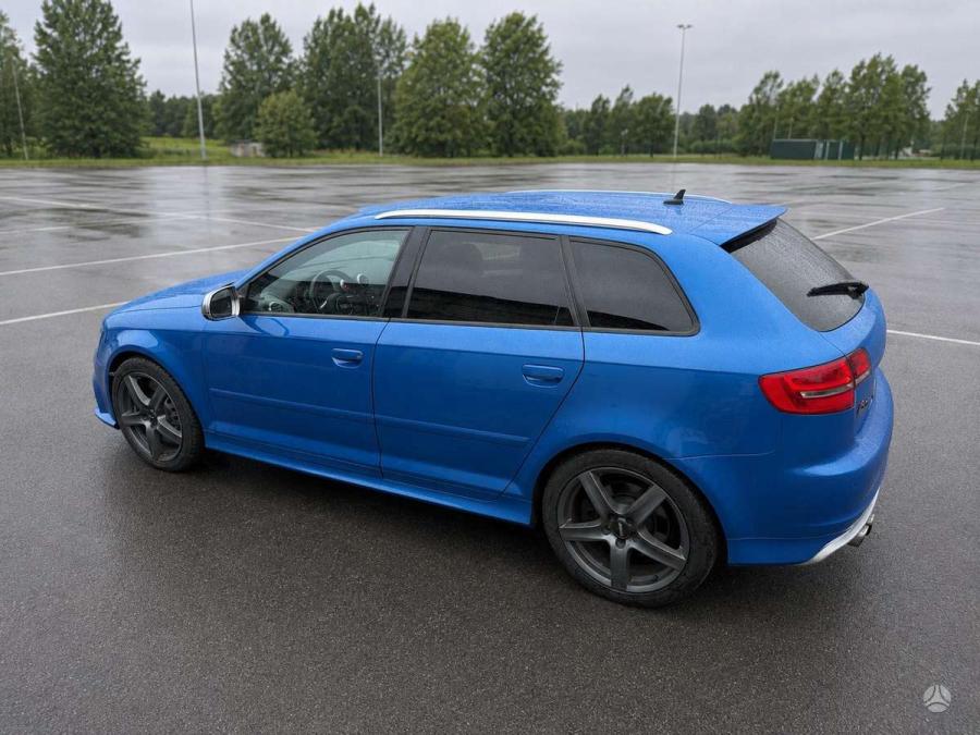 Zils Audi S3 2010 Rīga, ar dzinēja tilpumu 2.00 L un nobraukumu 167 tūkst. km par 8400 €, foto 5 vietnē AUTOMOTO.COM.LV