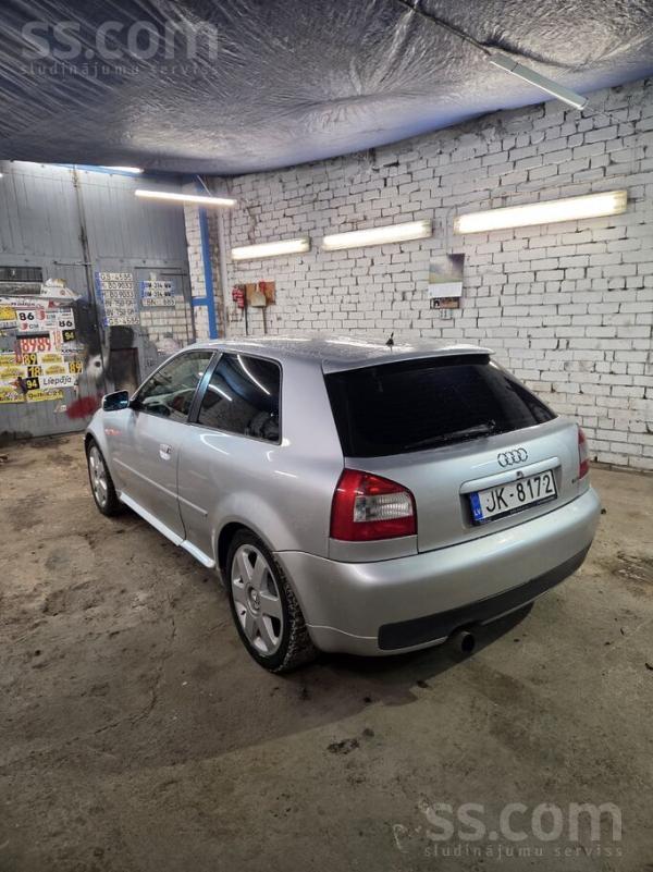 Grey Audi S3 2000 in Talsi, with an engine capacity of 1.80 L and mileage of 285 thousand km for 4700 €, photo 3 on AUTOMOTO.COM.LV