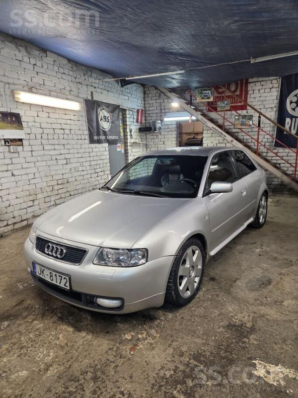 Grey Audi S3 2000 in Talsi, with an engine capacity of 1.80 L and mileage of 285 thousand km for 4700 €, photo 4 on AUTOMOTO.COM.LV