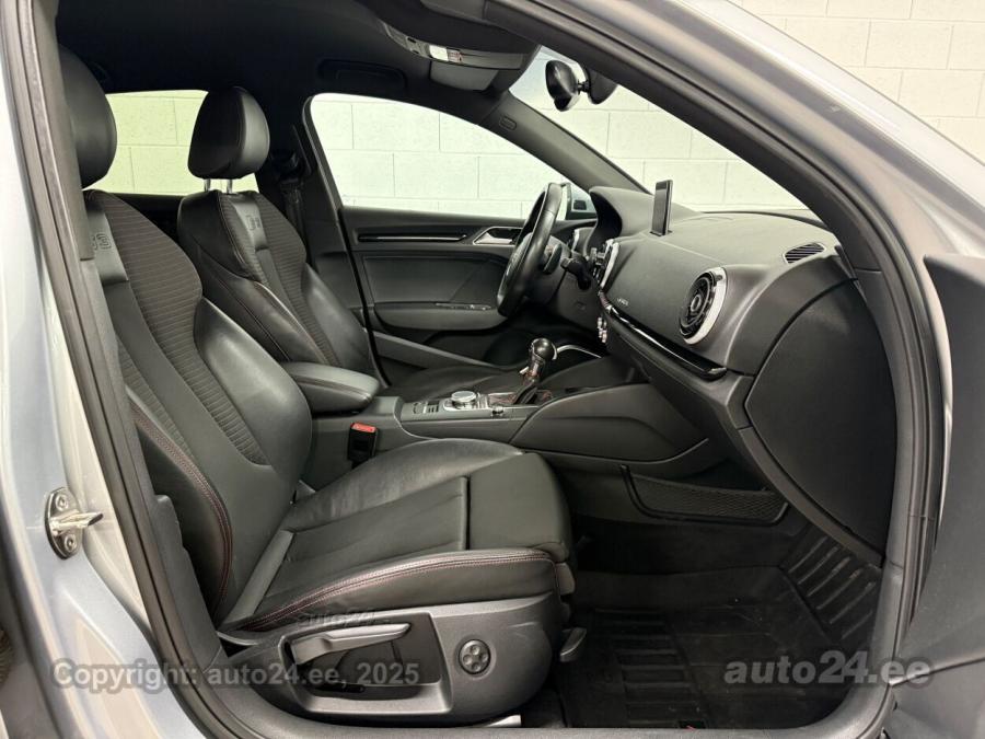 Pelēks Audi S3 2015 Pērnava, ar dzinēja tilpumu 2.00 L un nobraukumu 221 tūkst. km par 16490 €, foto 14 vietnē AUTOMOTO.COM.LV