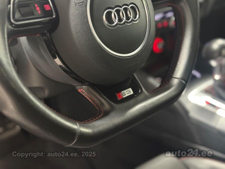 Pelēks Audi S3 2015 Pērnava, ar dzinēja tilpumu 2.00 L un nobraukumu 221 tūkst. km par 16490 €, foto 19 vietnē AUTOMOTO.COM.LV