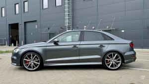 Grey Audi S3 2018 in Vilnius, with an engine capacity of 1.98 L and mileage of 163 thousand km for 21690 €, photo 7 on AUTOMOTO.COM.LV