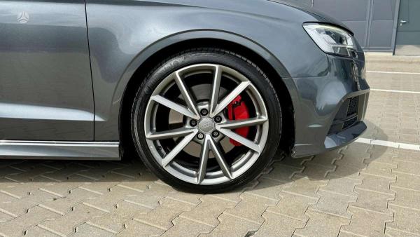 Grey Audi S3 2018 in Vilnius, with an engine capacity of 1.98 L and mileage of 163 thousand km for 21690 €, photo 9 on AUTOMOTO.COM.LV