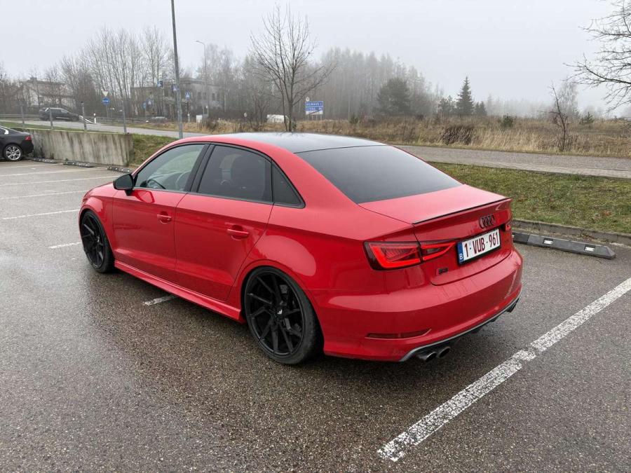 Red Audi S3 2016 in Vilnius, with an engine capacity of 1.98 L and mileage of 141 thousand km for 14999 €, photo 3 on AUTOMOTO.COM.LV