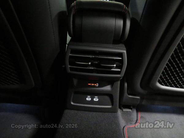 Audi S3 2025 Tallina, ar dzinēja tilpumu 2.00 L un nobraukumu 11 tūkst. km par 55000 €, foto 7 vietnē AUTOMOTO.COM.LV