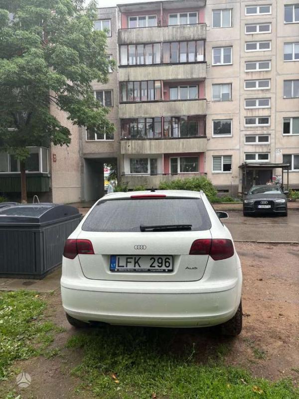 Audi S3 2005 Viļņa vietnē Balts Audi S3 2005 Viļņa, ar dzinēja tilpumu 1.97 L un nobraukumu 266 tūkst. km par 2900 €, foto 4 vietnē AUTOMOTO.COM.LV